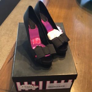 RSVP | Shoes | Rsvp Foot Petals Black Satin Heels | Poshmark